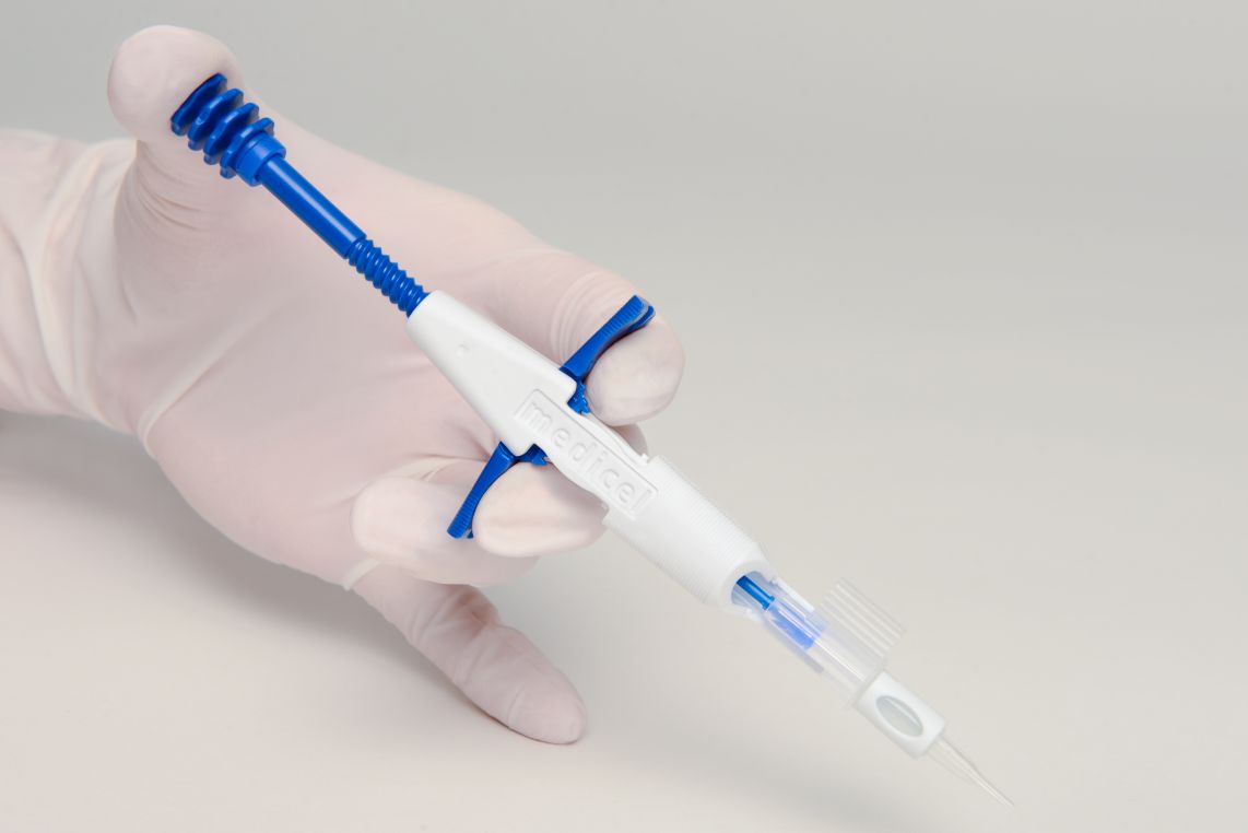 Product: ACCUJECT DUAL 2.1-BL Injector - Medicel